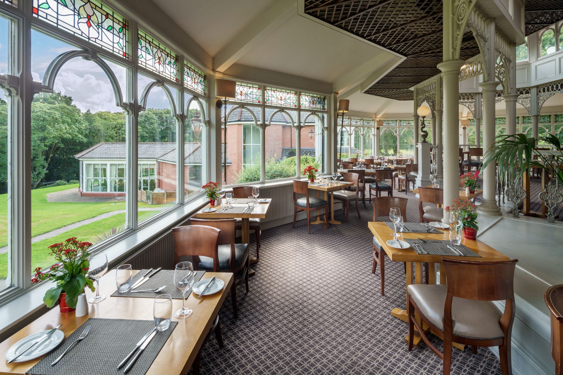 Laureate Restaurant in Wigan | Macdonald Kilhey Court Hotel