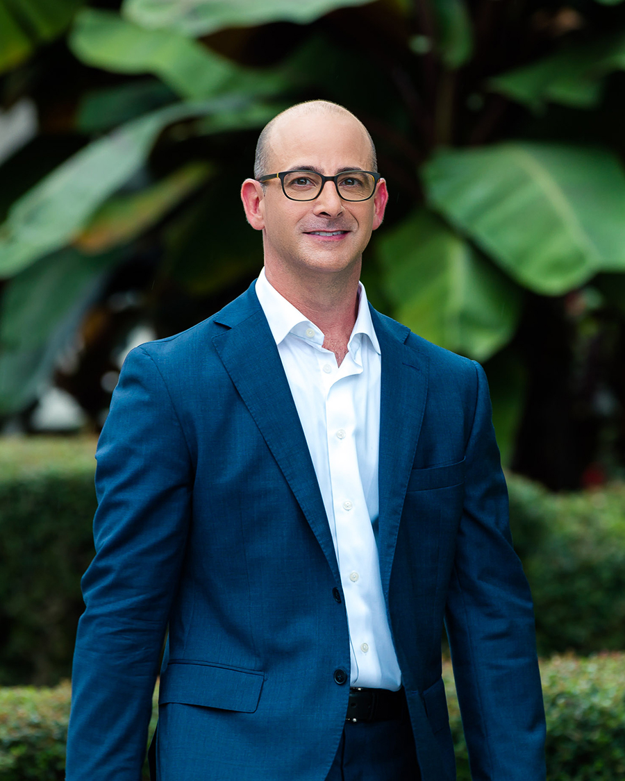 Khristopher M. Lugo | Bay Area Modern Medical Center