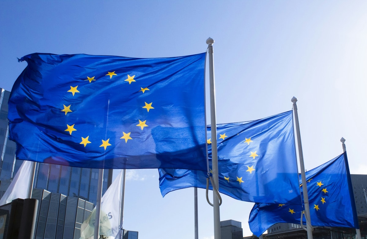 Directive NIS 2 : Guide Complet et Panorama des Nouvelles Exigences Directive NIS 2 : Guide Complet et Panorama des Nouvelles Exigences