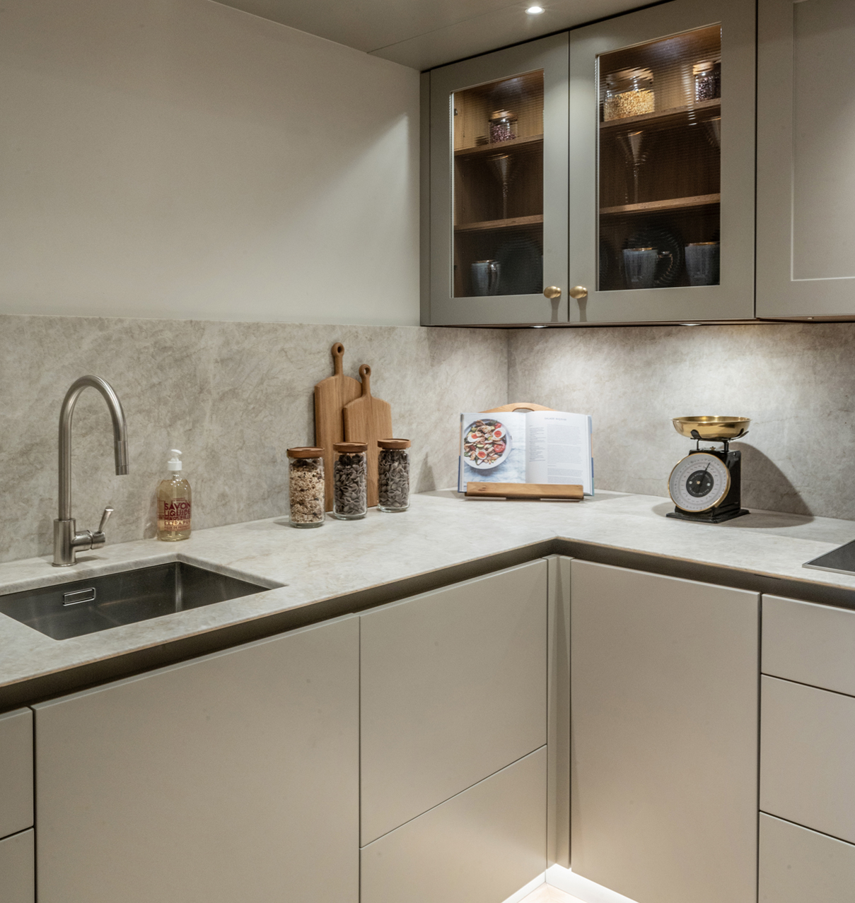 Apartment Spotlight: 408 - Auriens