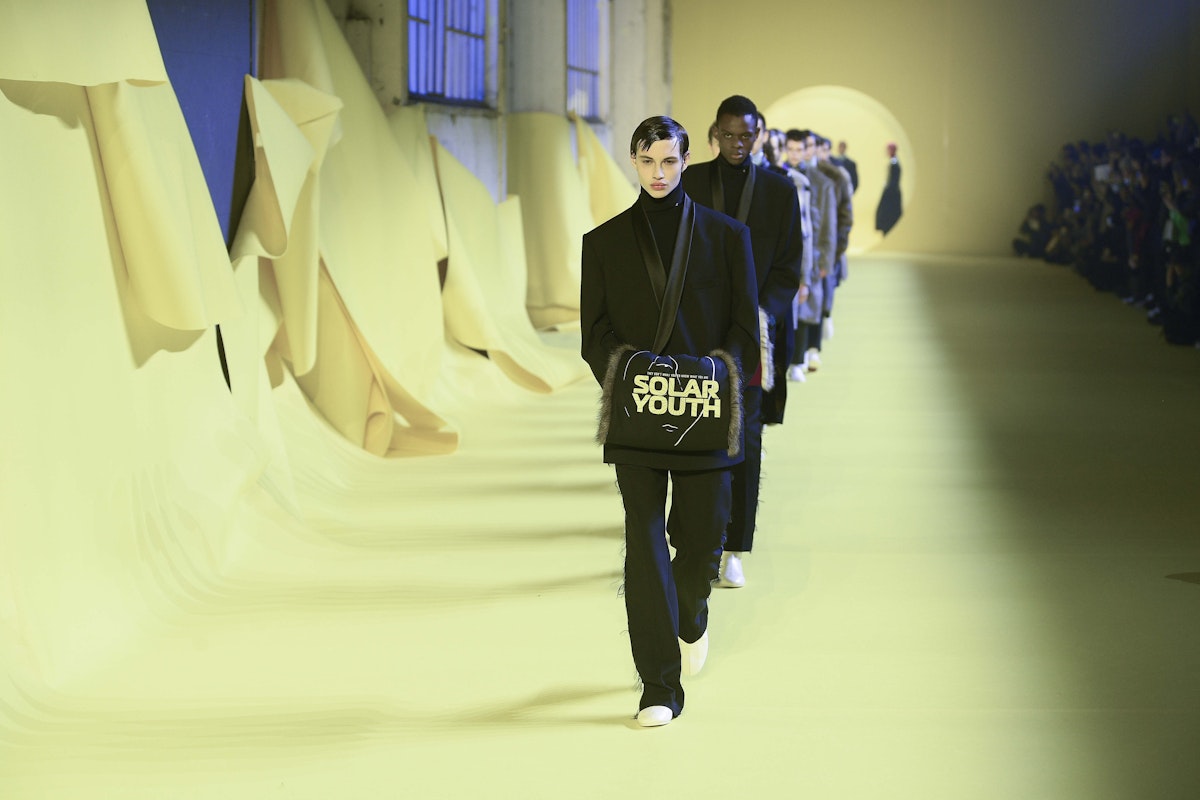 La sfilata di Raf Simone 2020 alla Paris Fashion Week