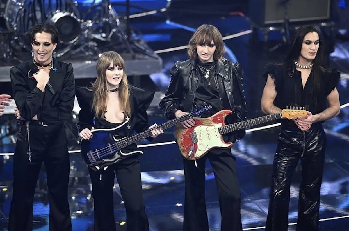 I Maneskin. Tutti i loro look più belli dagli esordi ad oggi
