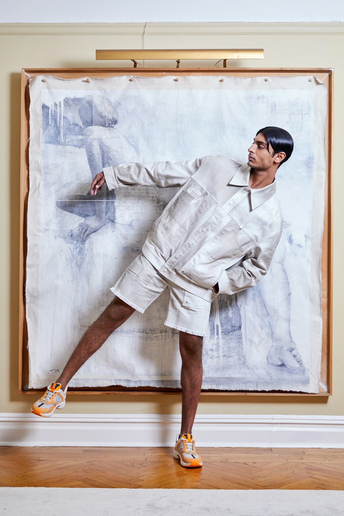 Le opere di Tony Michale Estrada in dialogo con la moda