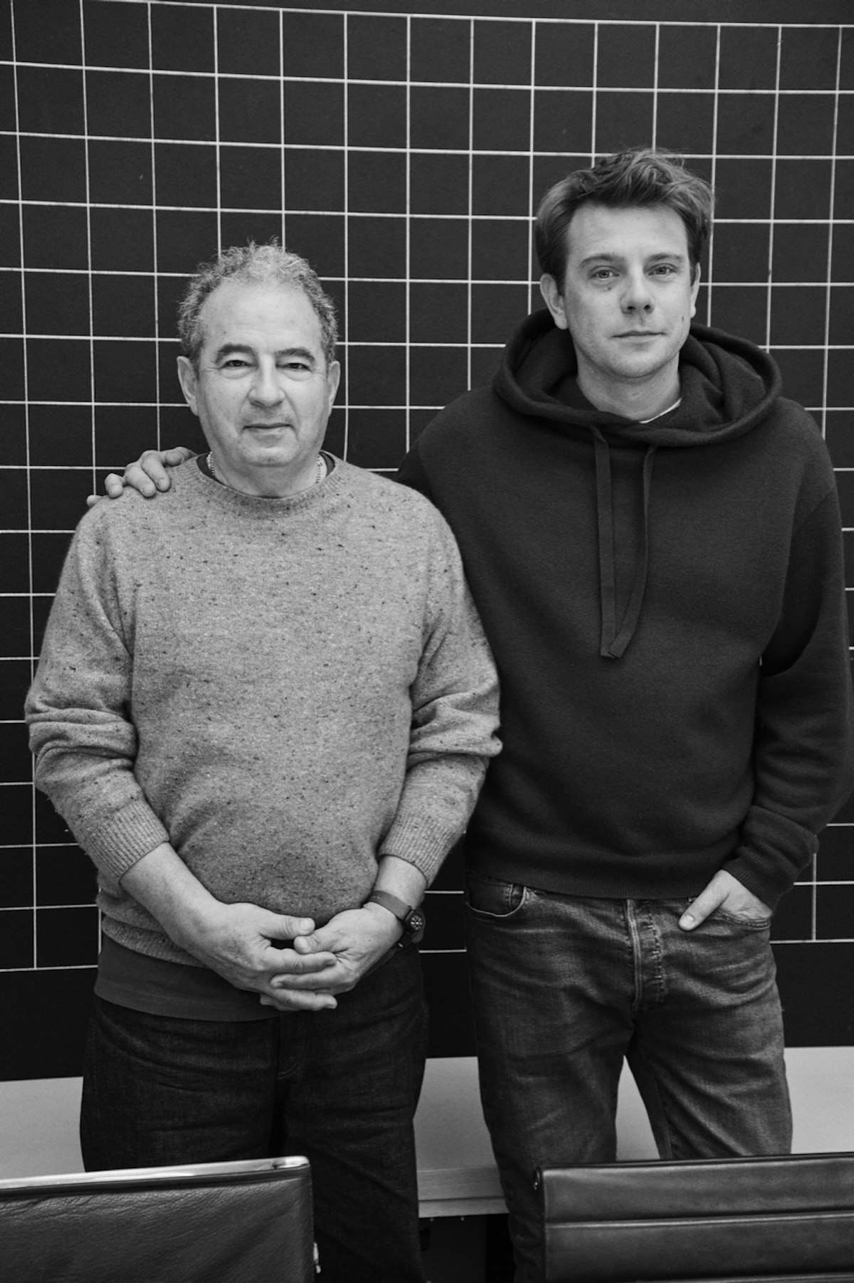 Moda e arte in sintonia: la nuova collab tra JW Anderson e A.P.C.