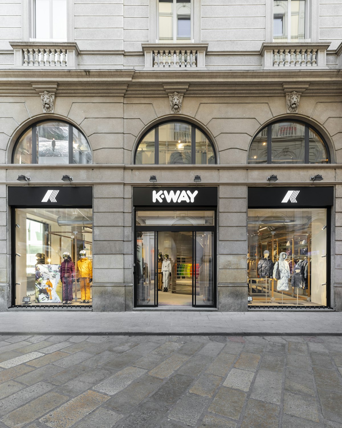K-Way riapre a Milano il suo flagship store: il restyling innovativo ...