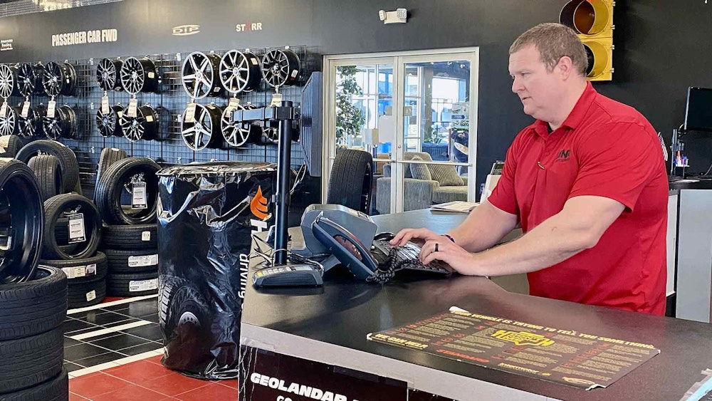 RNR Tire Express Optimizes Reporting & Operations Across 13 Locations ...