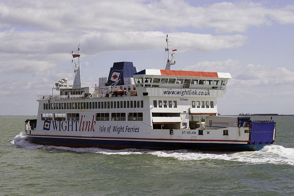 How do I take the Portsmouth to Isle of Wight ferry? | Age Times