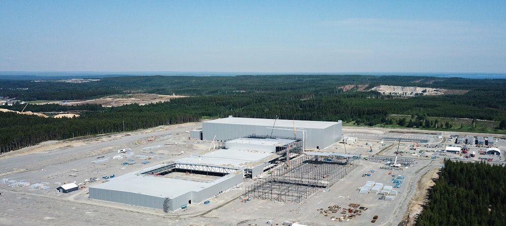 Northvolt raises $1.6 billion in debt financing through consortium of ...