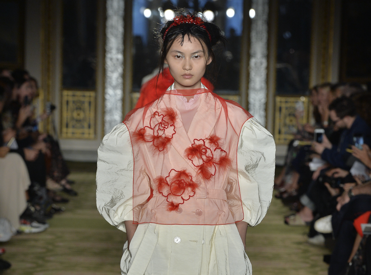 Simone Rocha Explores Her Chinese Heritage for Spring 2019