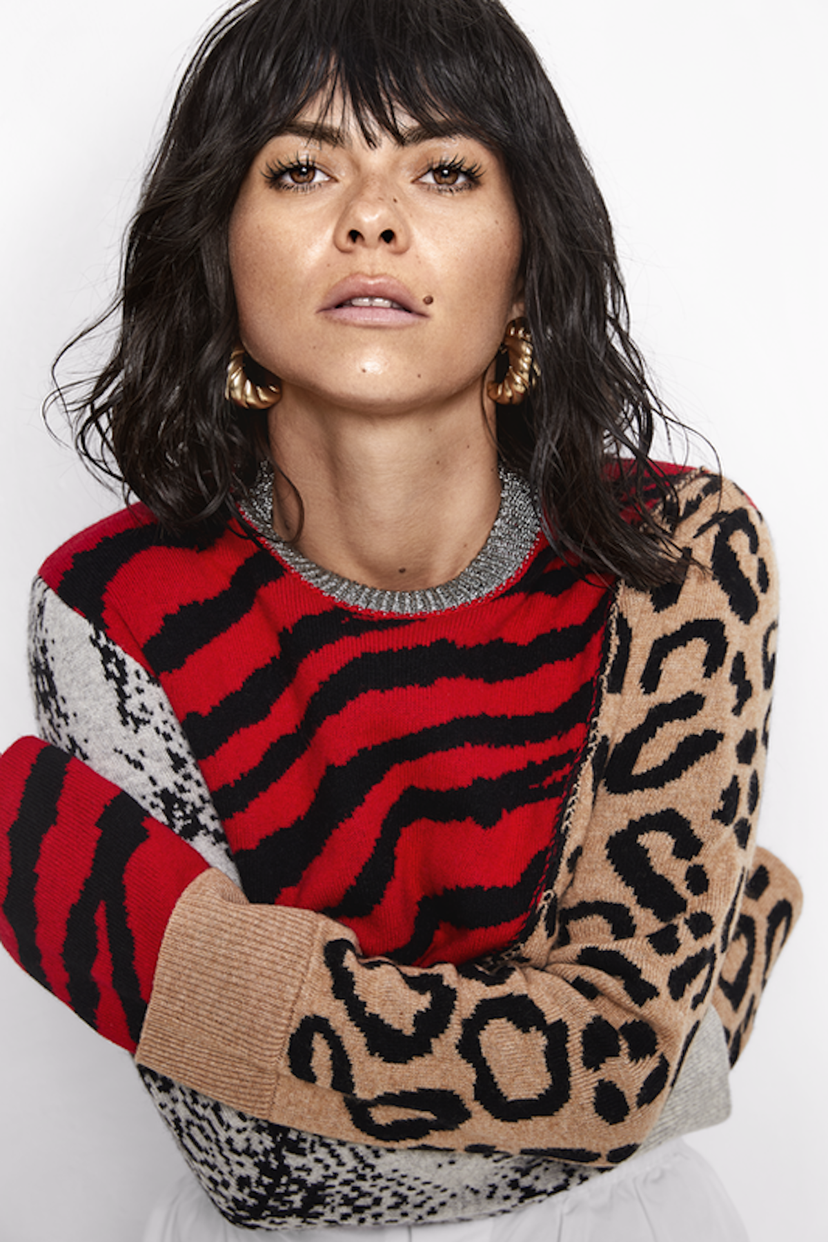 INNA Releases Her Debut Spanish Album and Drops Video for Te Vas