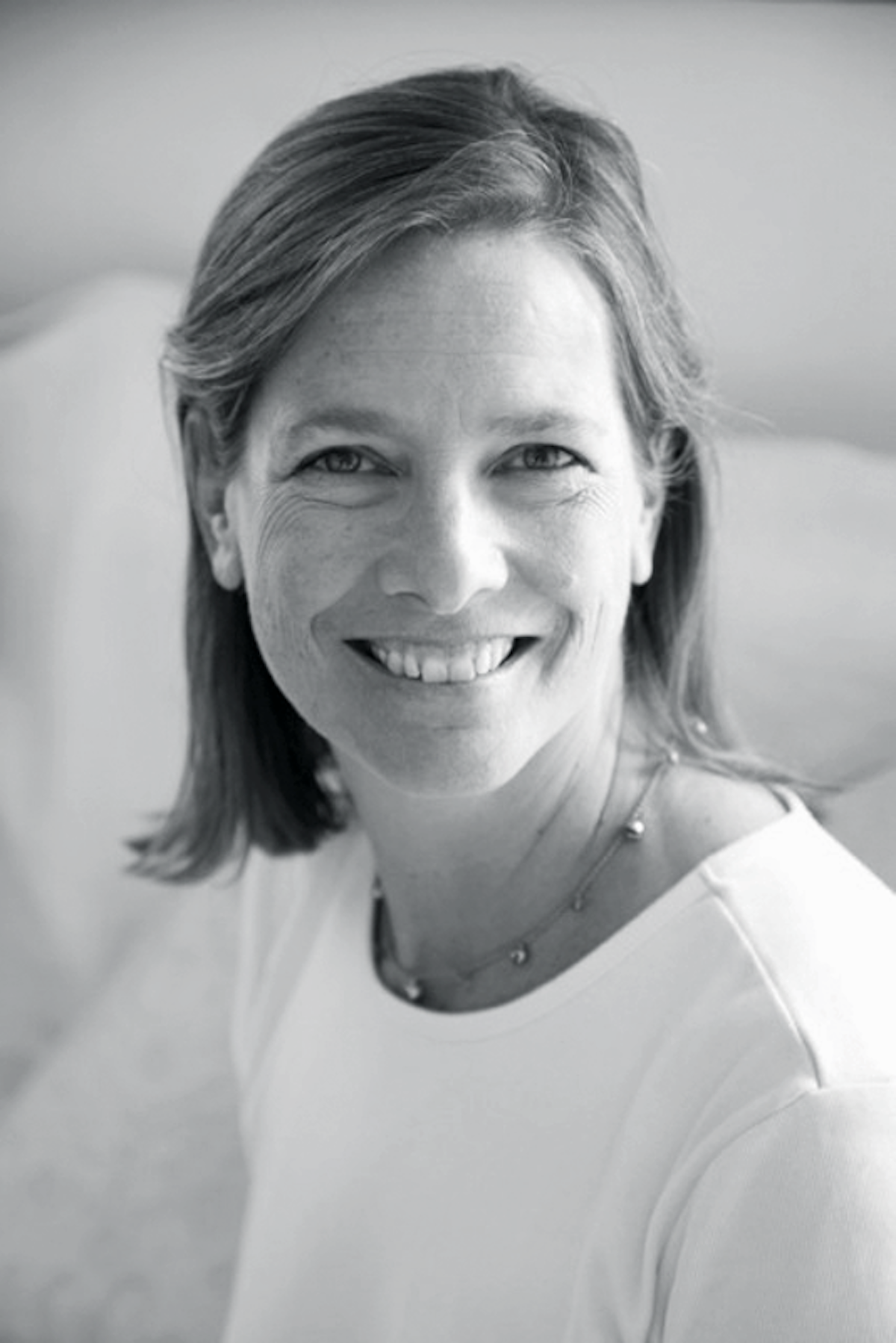 Dana Thomas's 'Fashionopolis' Offers Glimpses of Hope - Interview Trump ...