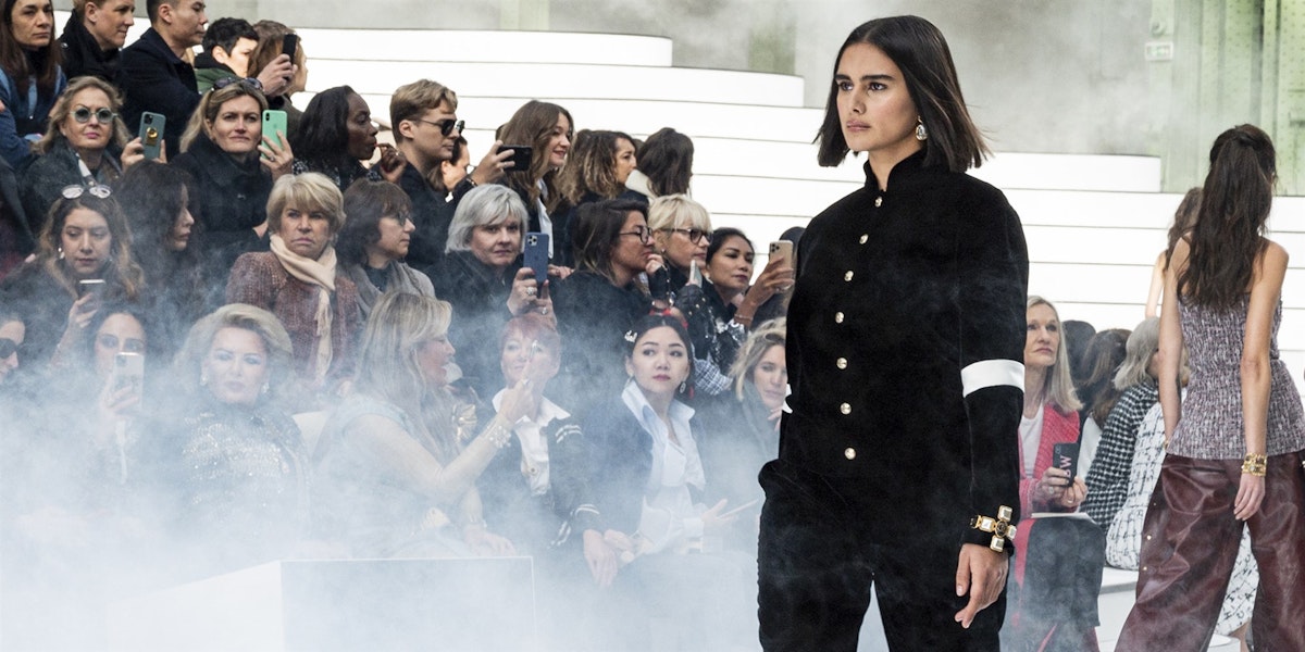 How to Style Your Outfit to Best Fit Your Body - Body Type Shape Styling