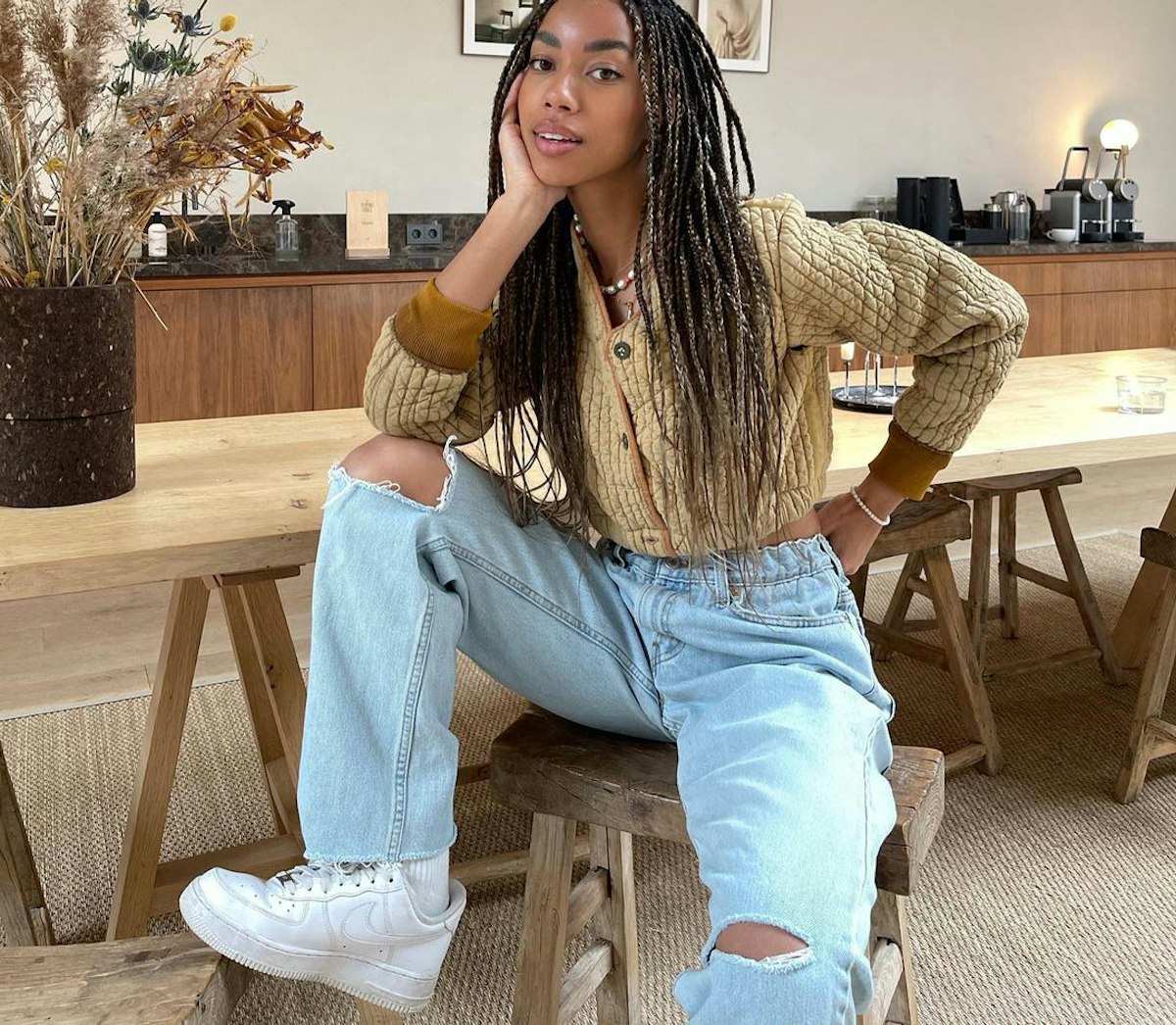 Ripped Jeans are Back and Cooler Than Ever - Ripped Jeans Trend Spring ...