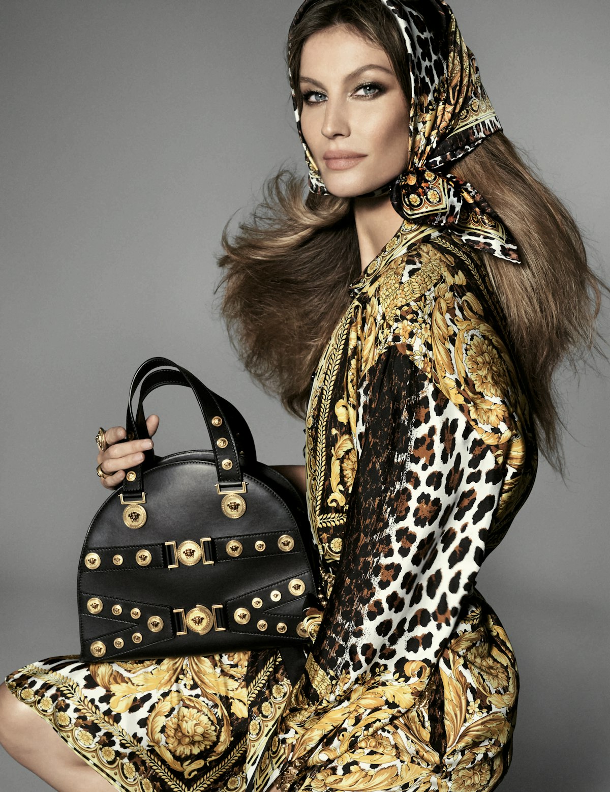 Versace's New Campaign Is as Legendary as You'd Expect - Donatella ...