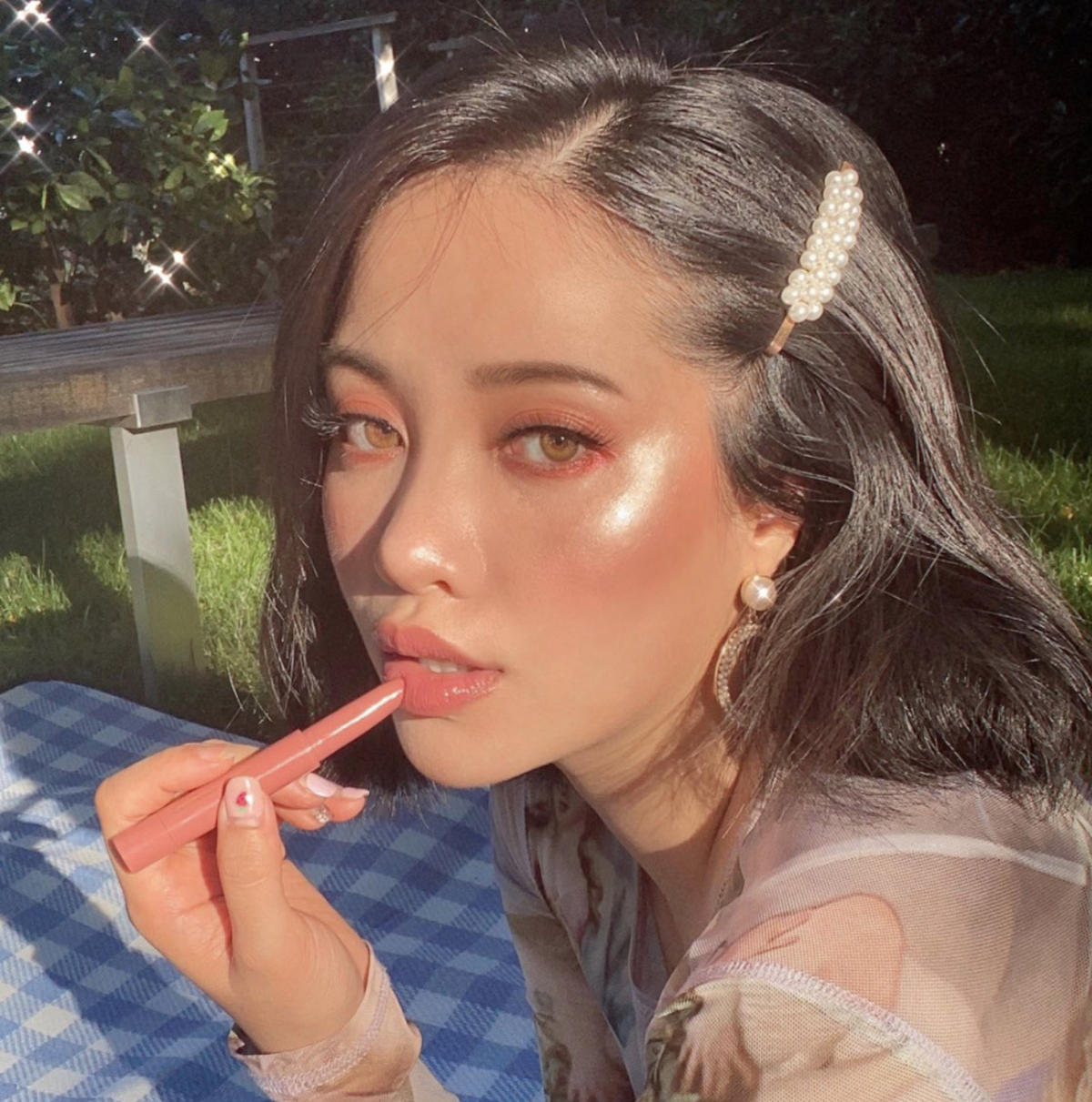 Best Liquid Highlighters for Summer - Shop Summer Skin Glow