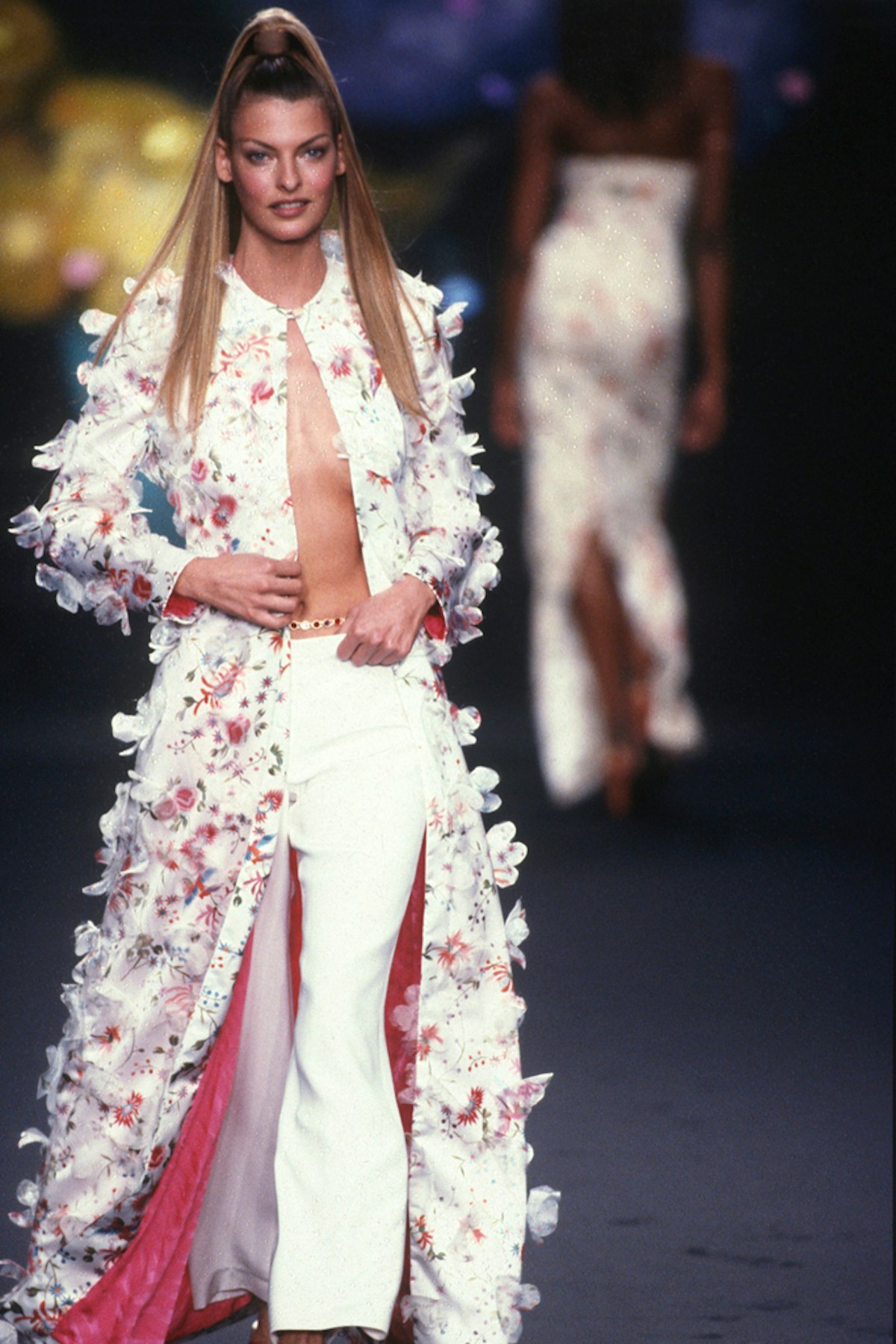 Never Forget These 6 Nostalgic Runway Shows - '90s 2000s Designers Todd ...