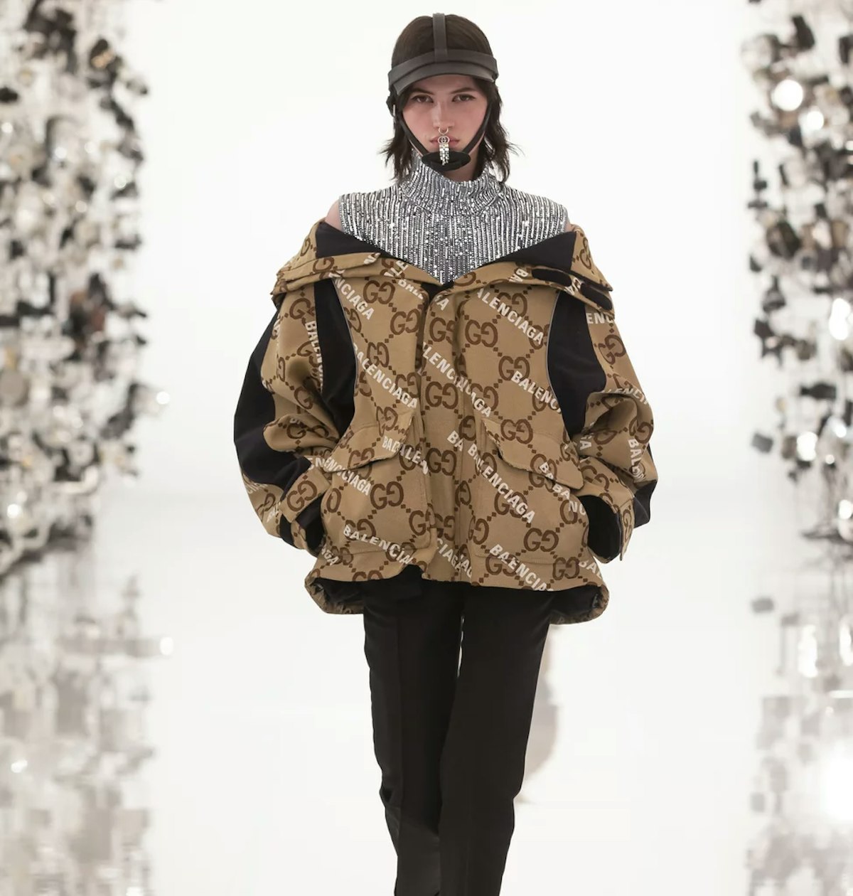 How We Fell Prey to Logomania - Logomania Trend Downside