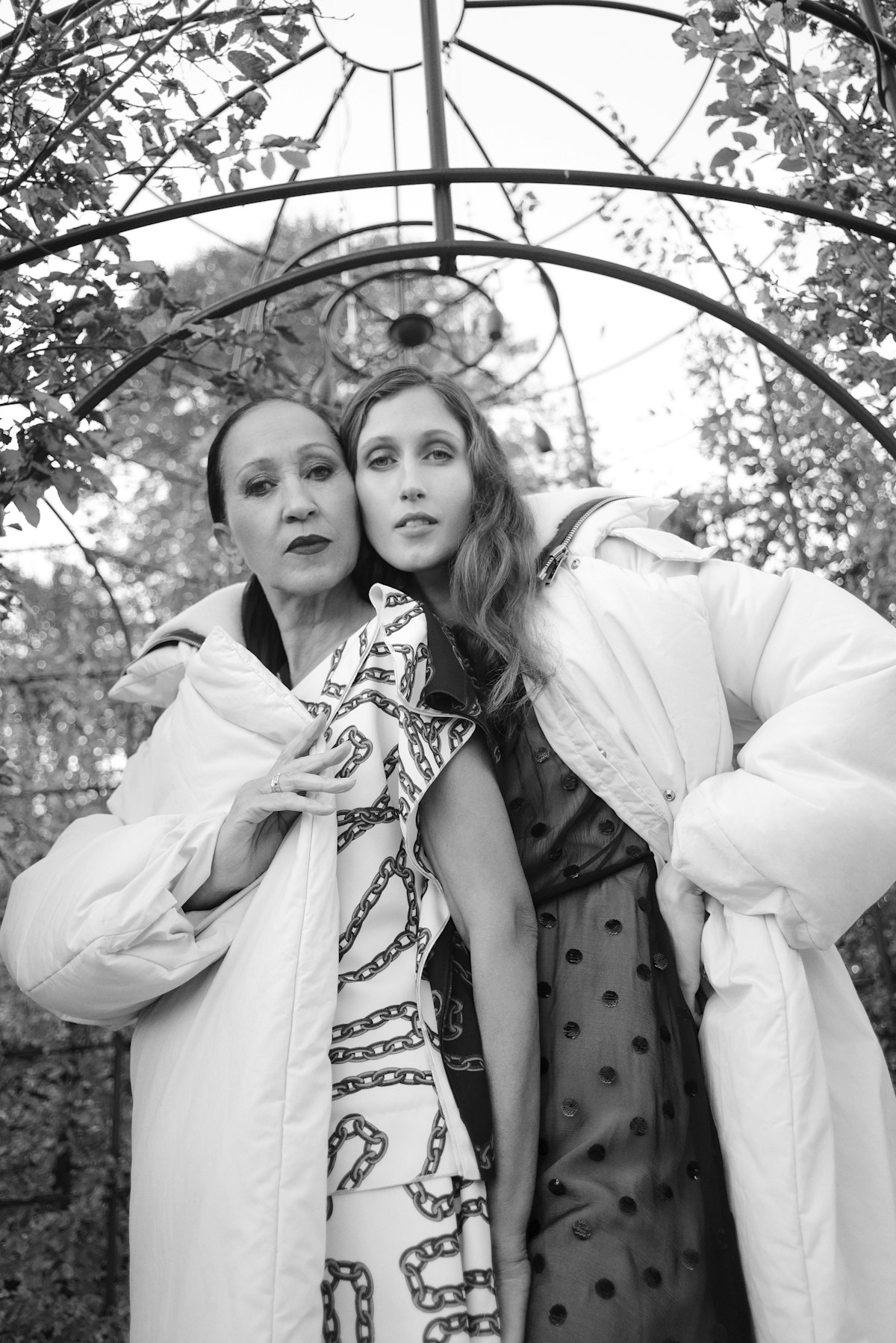 Watch Pat & Anna Cleveland Sip & Spill with Moët and Chandon - Models ...