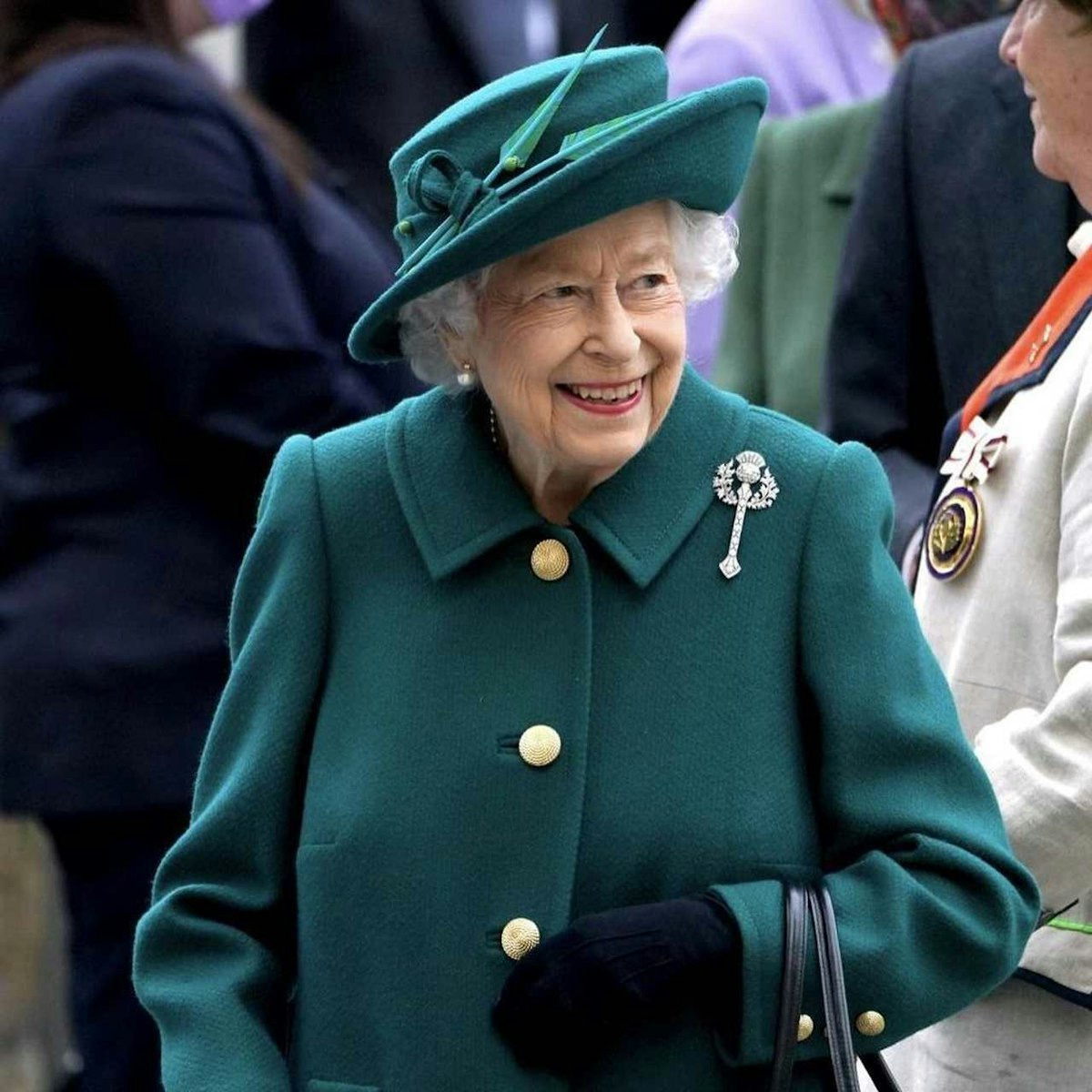 Queen Elizabeth II Has a Secret Facebook Account — Queen Elizabeth ...