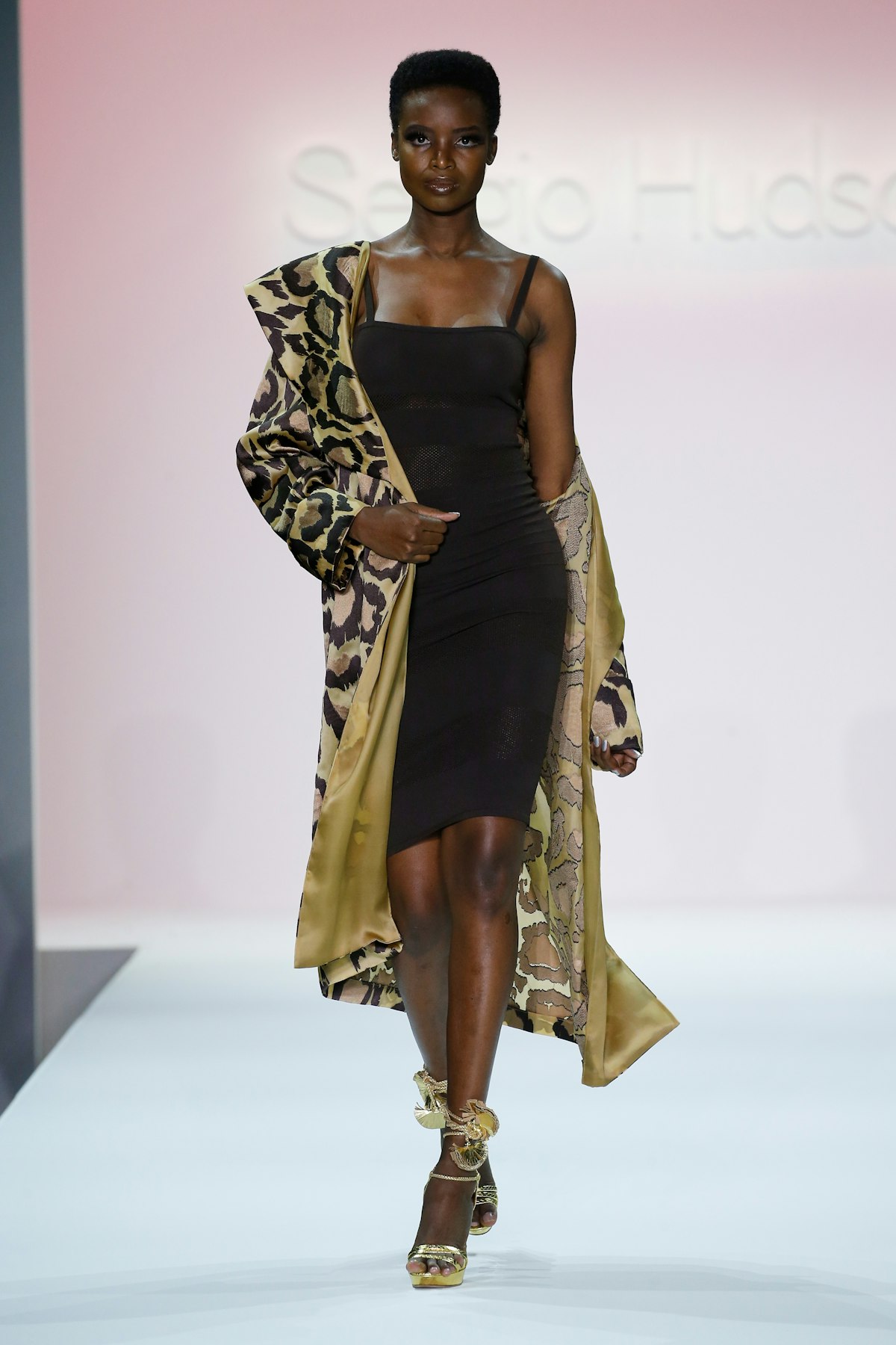 Every Look from Sergio Hudson Spring/Summer 2022 — NYFW Runway Photos ... Every Look from Sergio Hudson Spring/Summer 2022 — NYFW Runway Photos ...