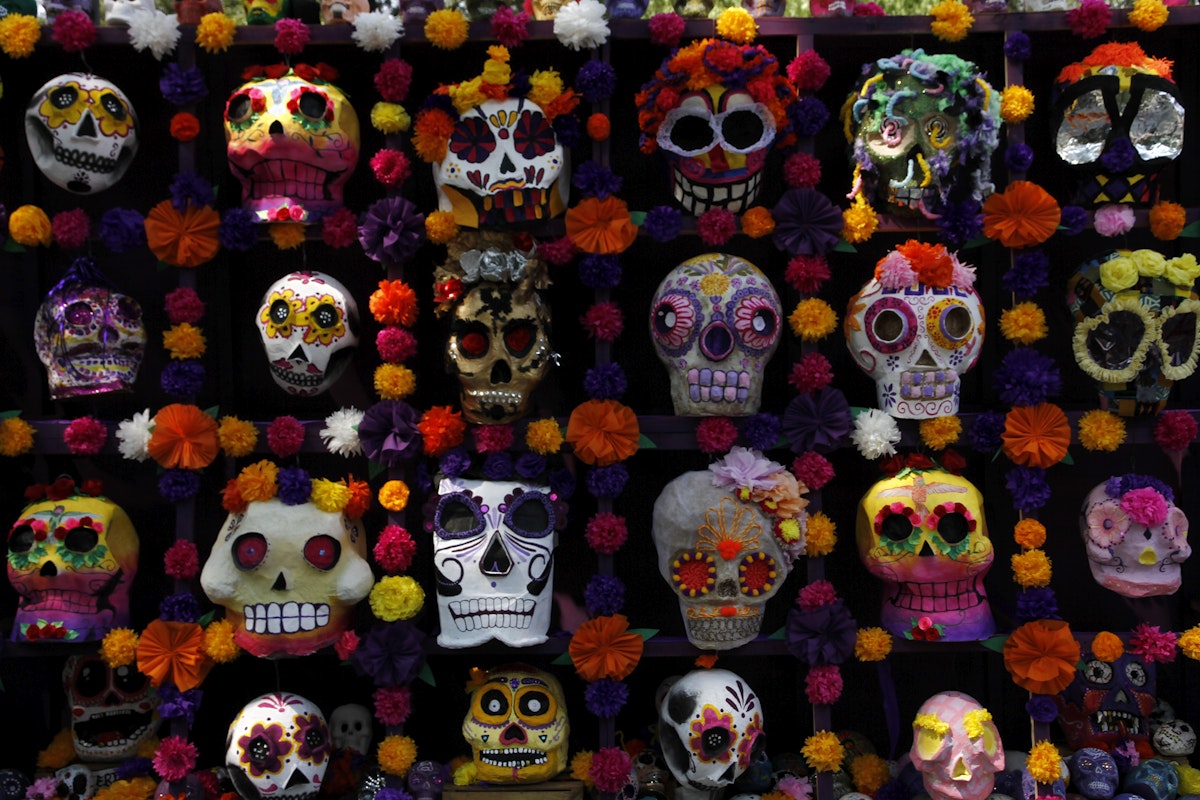 8 Día de Los Muertos Movies to Celebrate the Day of the Dead — Dia de ...