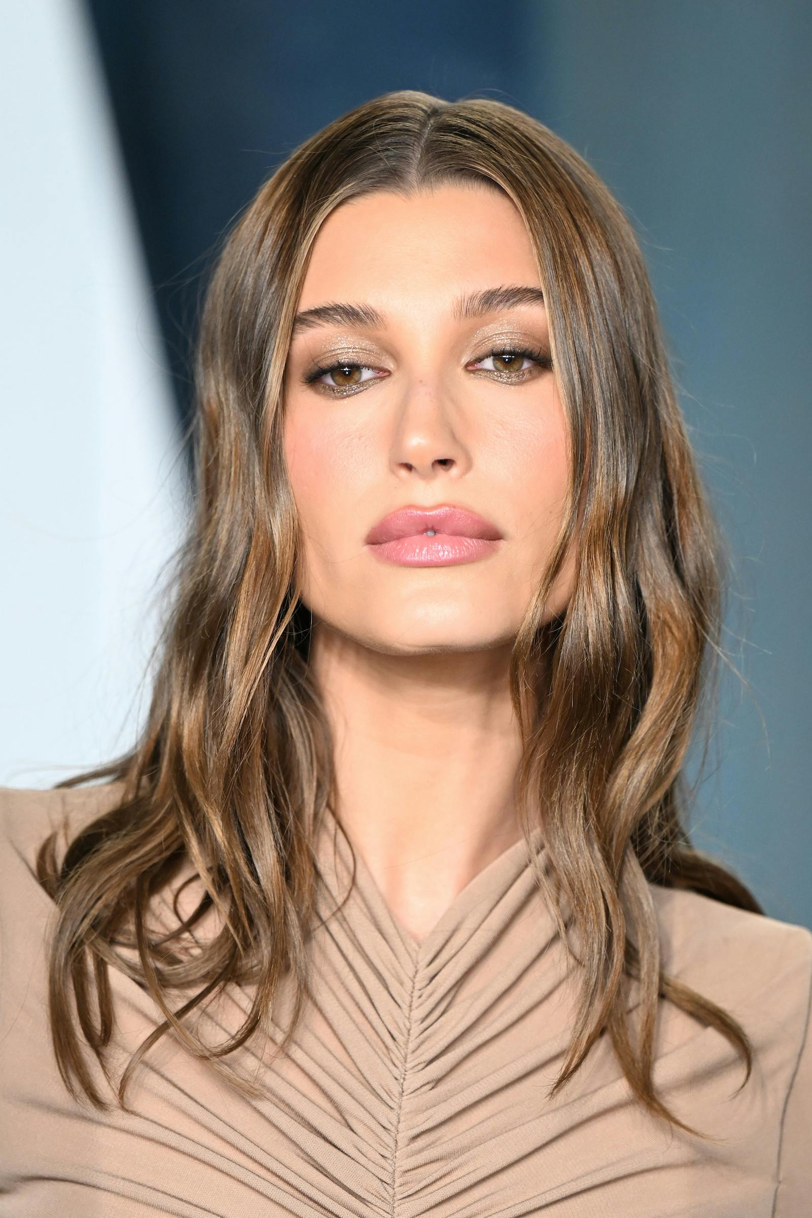 Mary Phillips Makeup Artist | Saubhaya Makeup