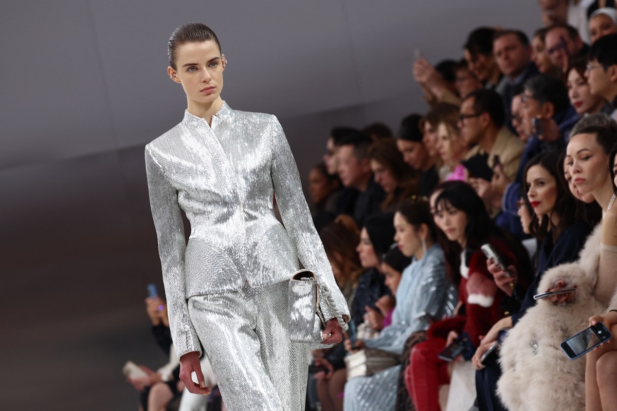 Fendi Spring/Summer 2024 Haute Couture Runway Looks — Fendi Kim Jones ...