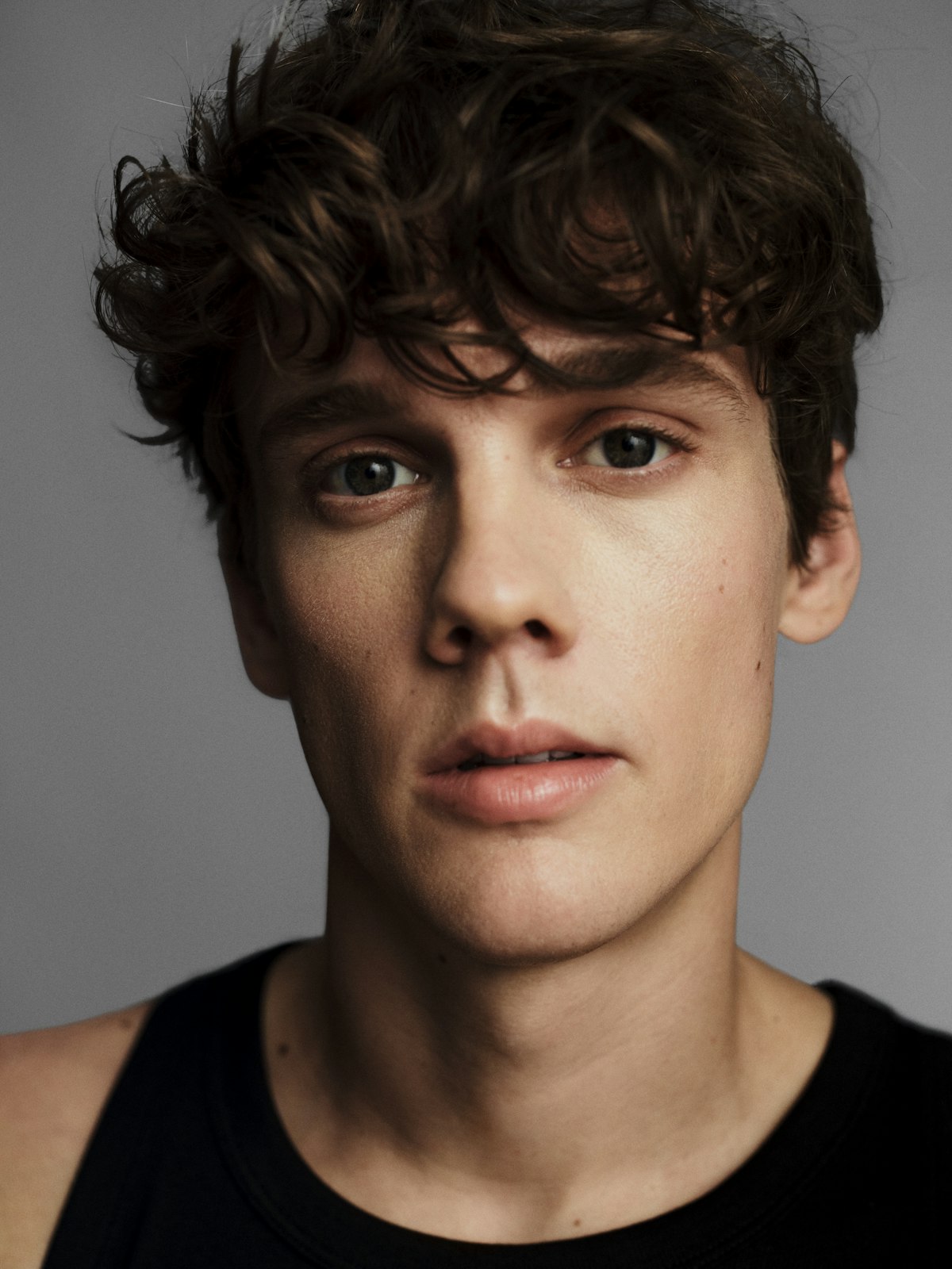 Hunter Doohan Chats About Beauty, Masculinity, and YSL Beauty's Latest ...