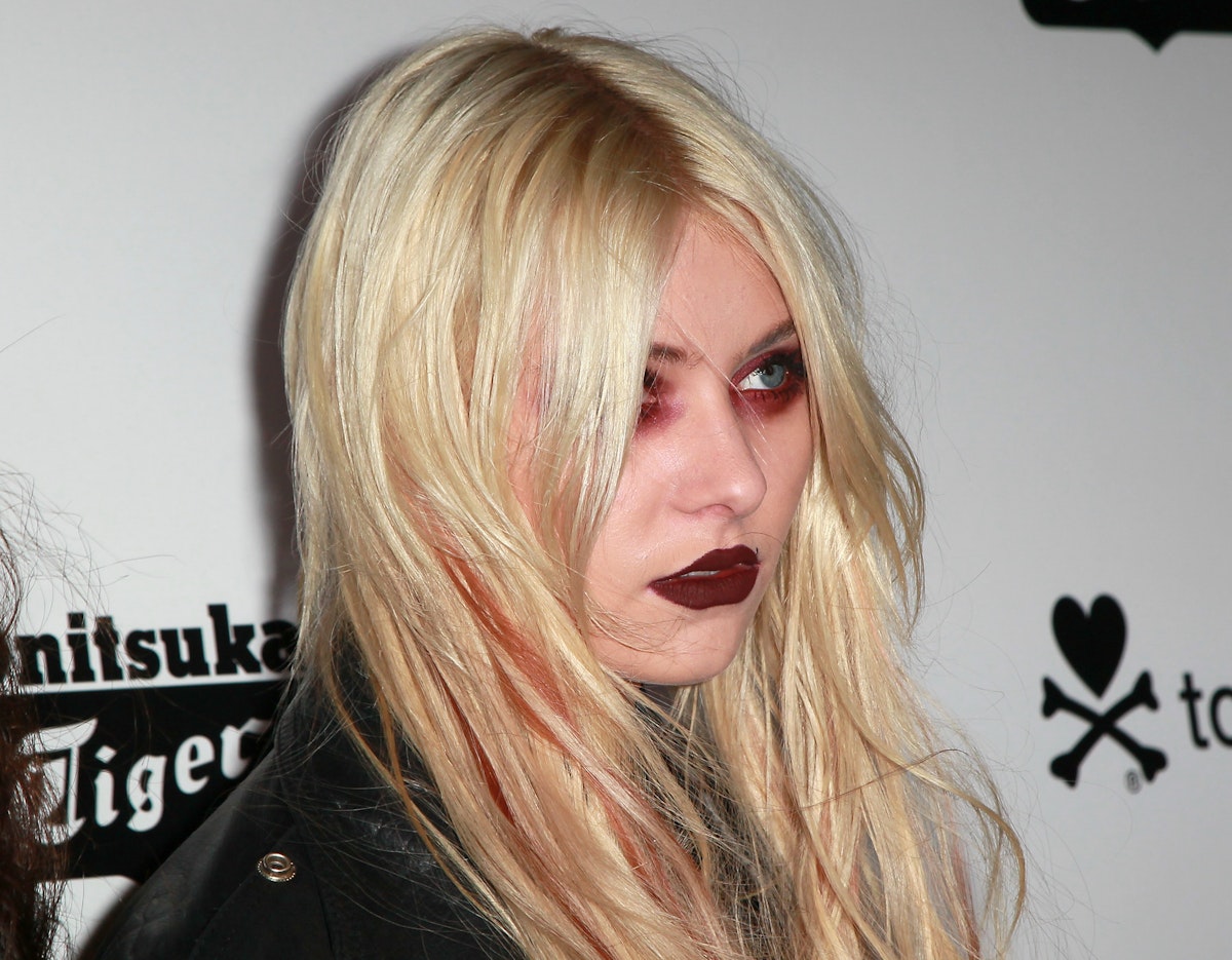 Chic Fall Makeup Products Inspired By Your Former Goth Phase