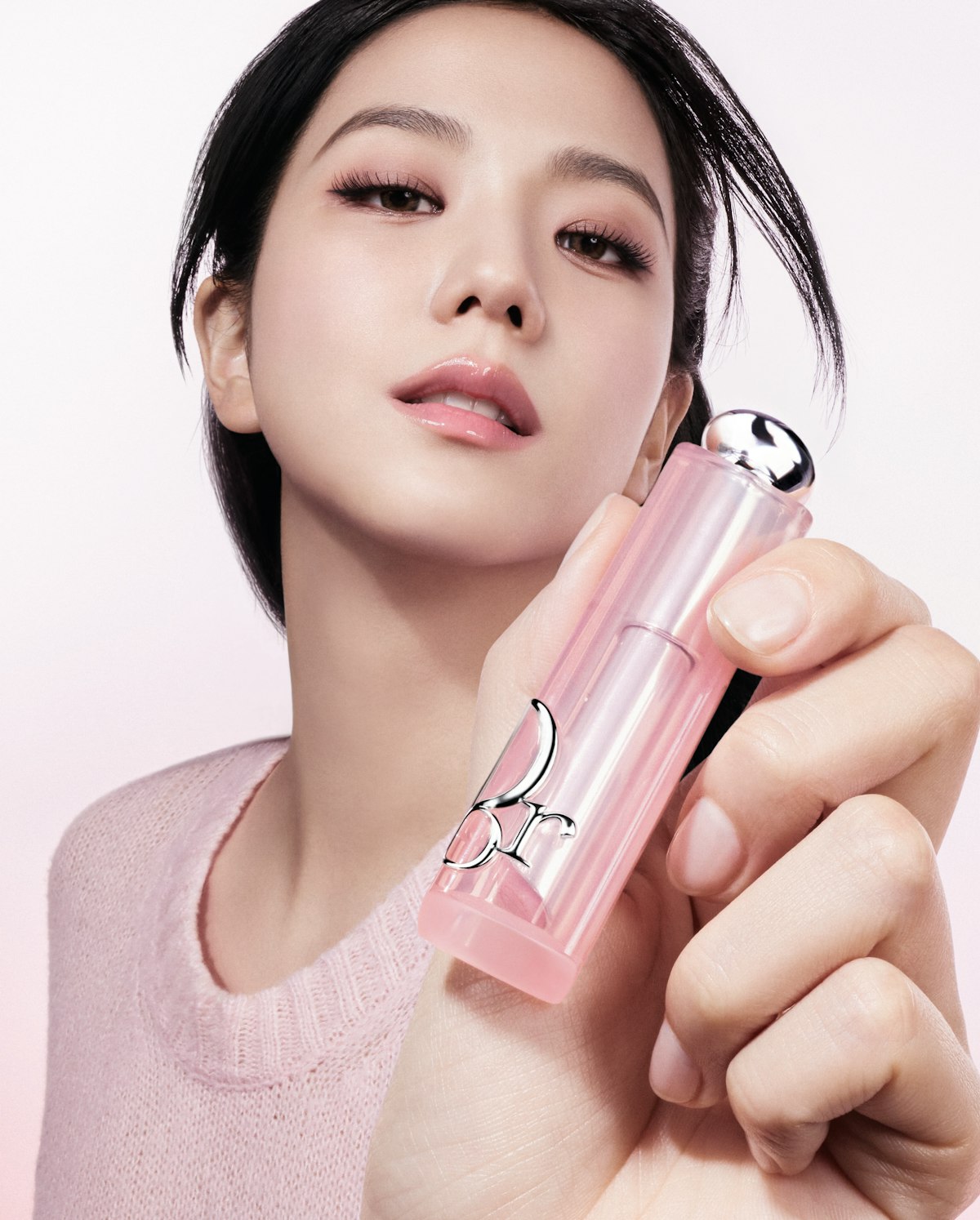 Blackpink's Jisoo Stars in Dior’s Glossy New Lip Glow Campaign