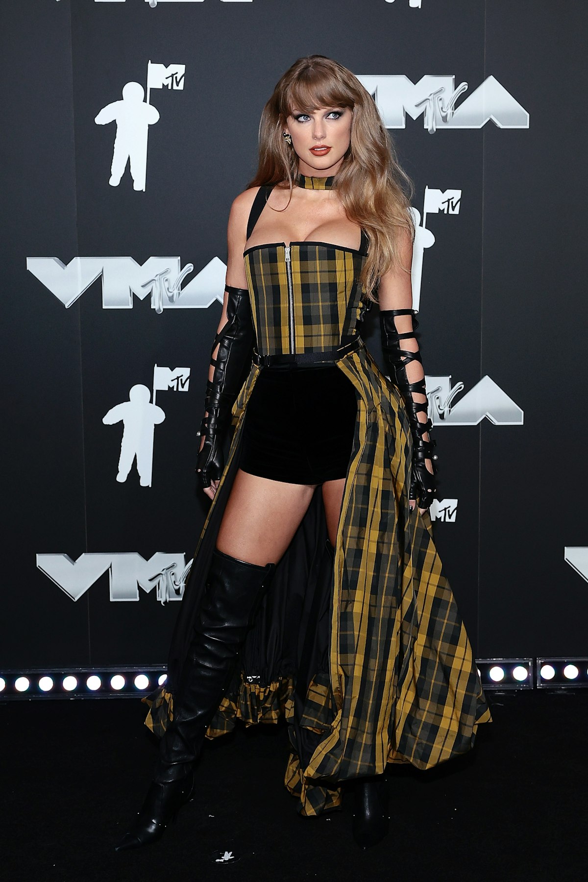 The Campiest Looks From the 2024 VMAs Red Carpet