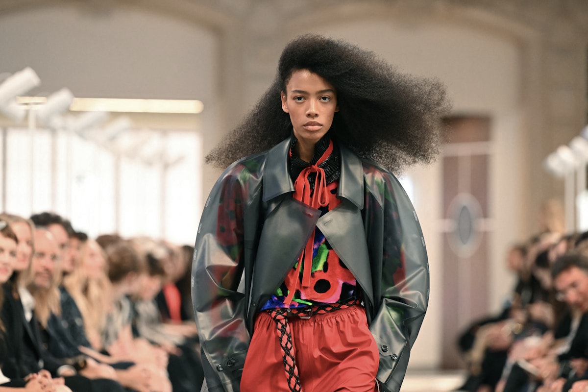 Louis Vuitton Fall/Winter 2025: See Every Look From the Paris Fashion ...