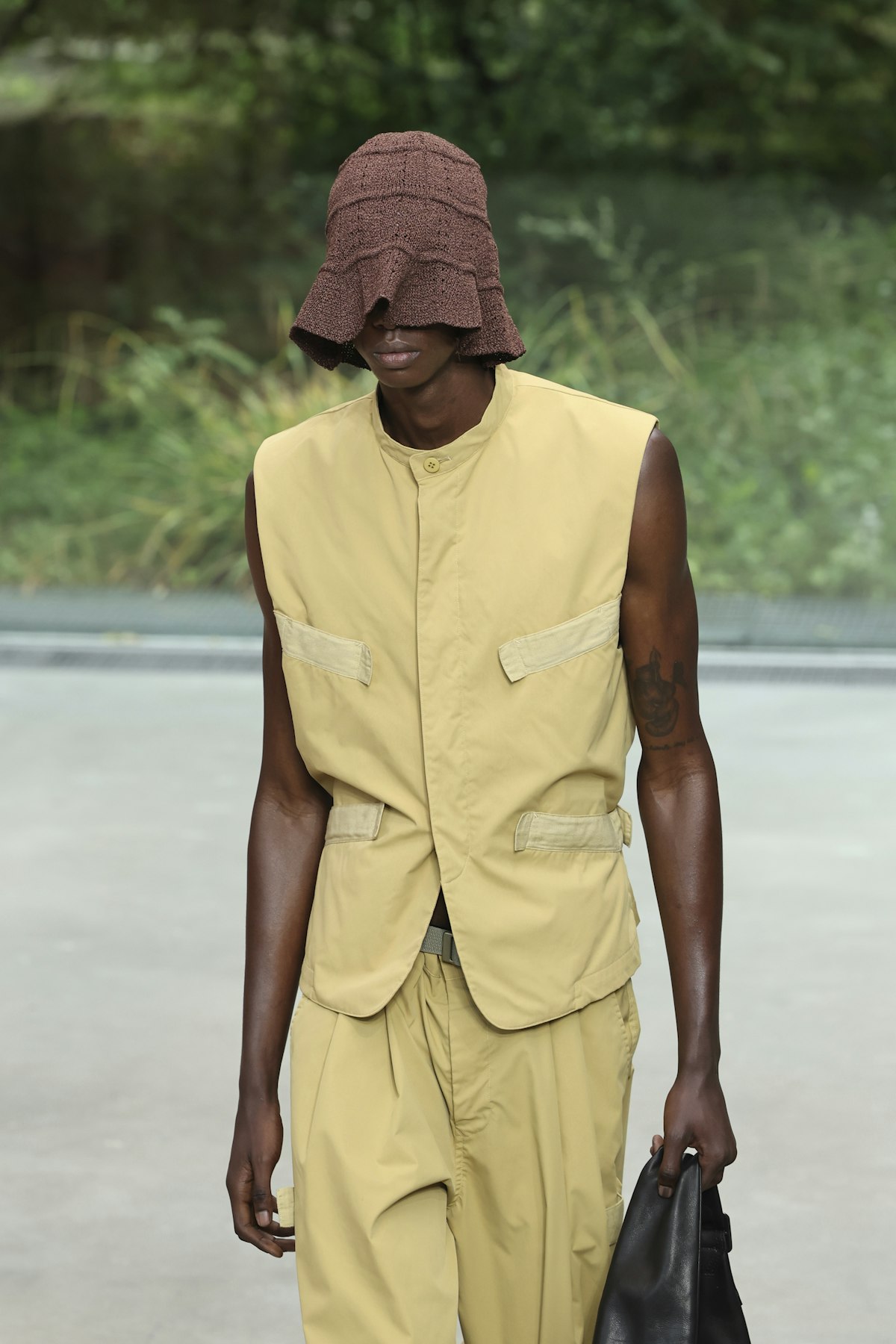 Wrinkled Outfits: No Longer A Fashion Faux-Pas, Here's How to Get the ...