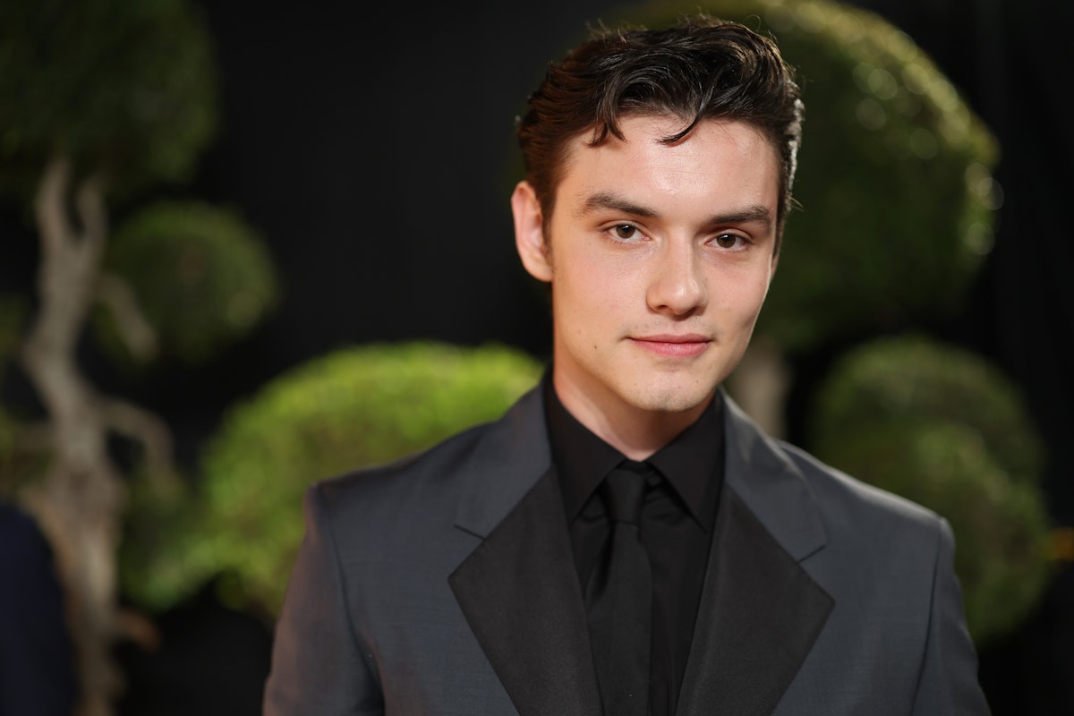 All of Louis Partridge's Movies and TV Shows to Watch Now