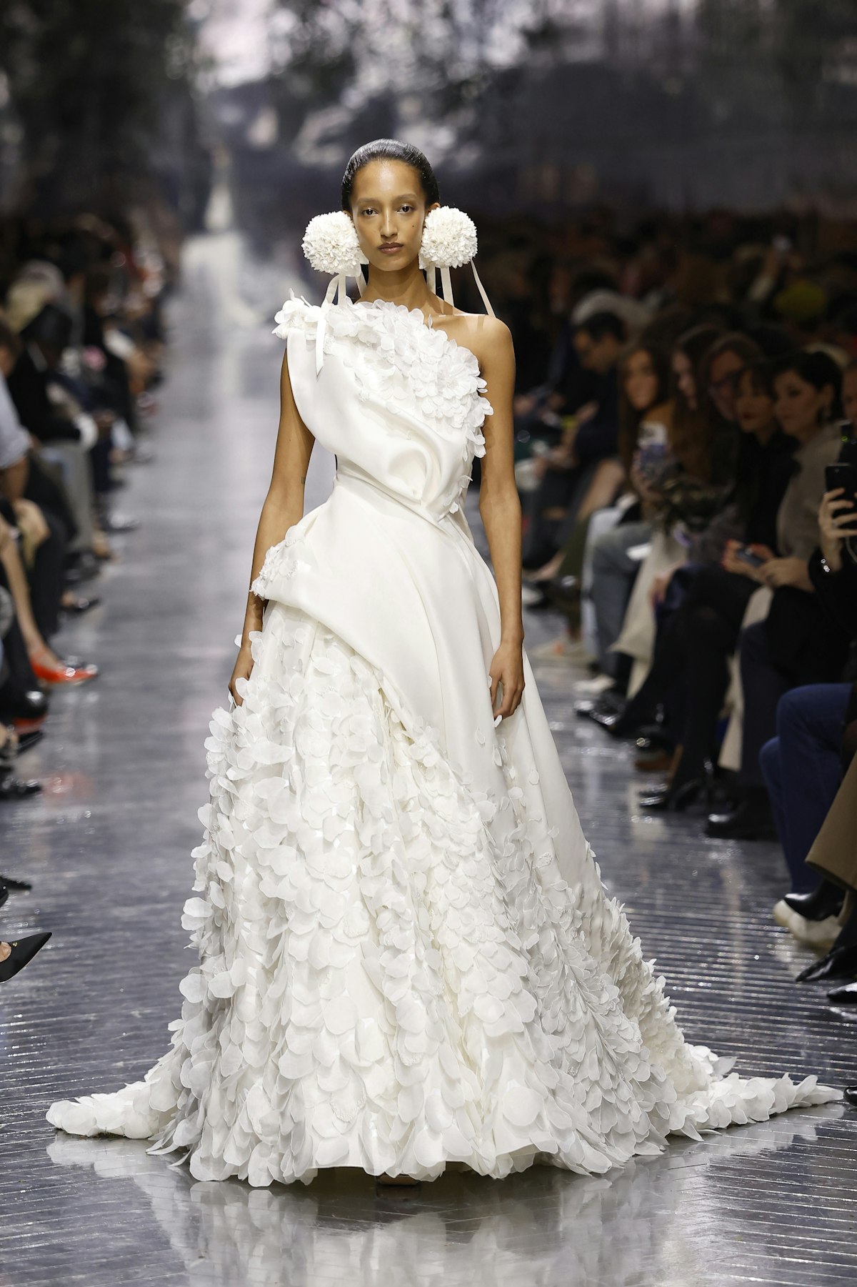 Dior Spring/Summer 2026 Haute Couture Marks Jonathan Anderson’s ...