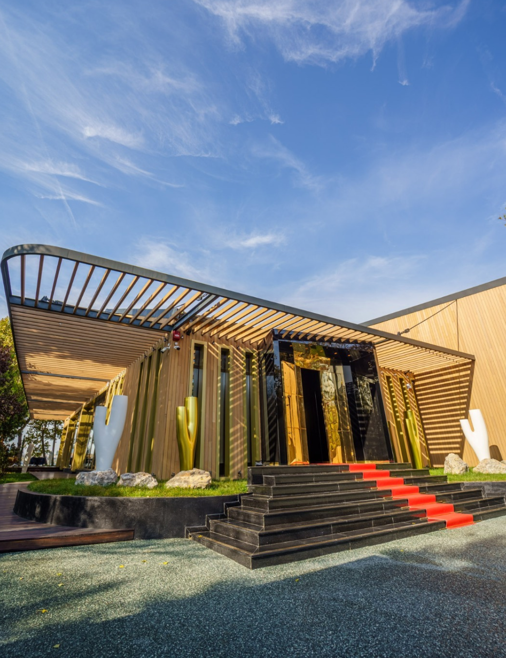 Contact | Tuya Bucharest | Restaurant Premium Nordului - Herăstrău