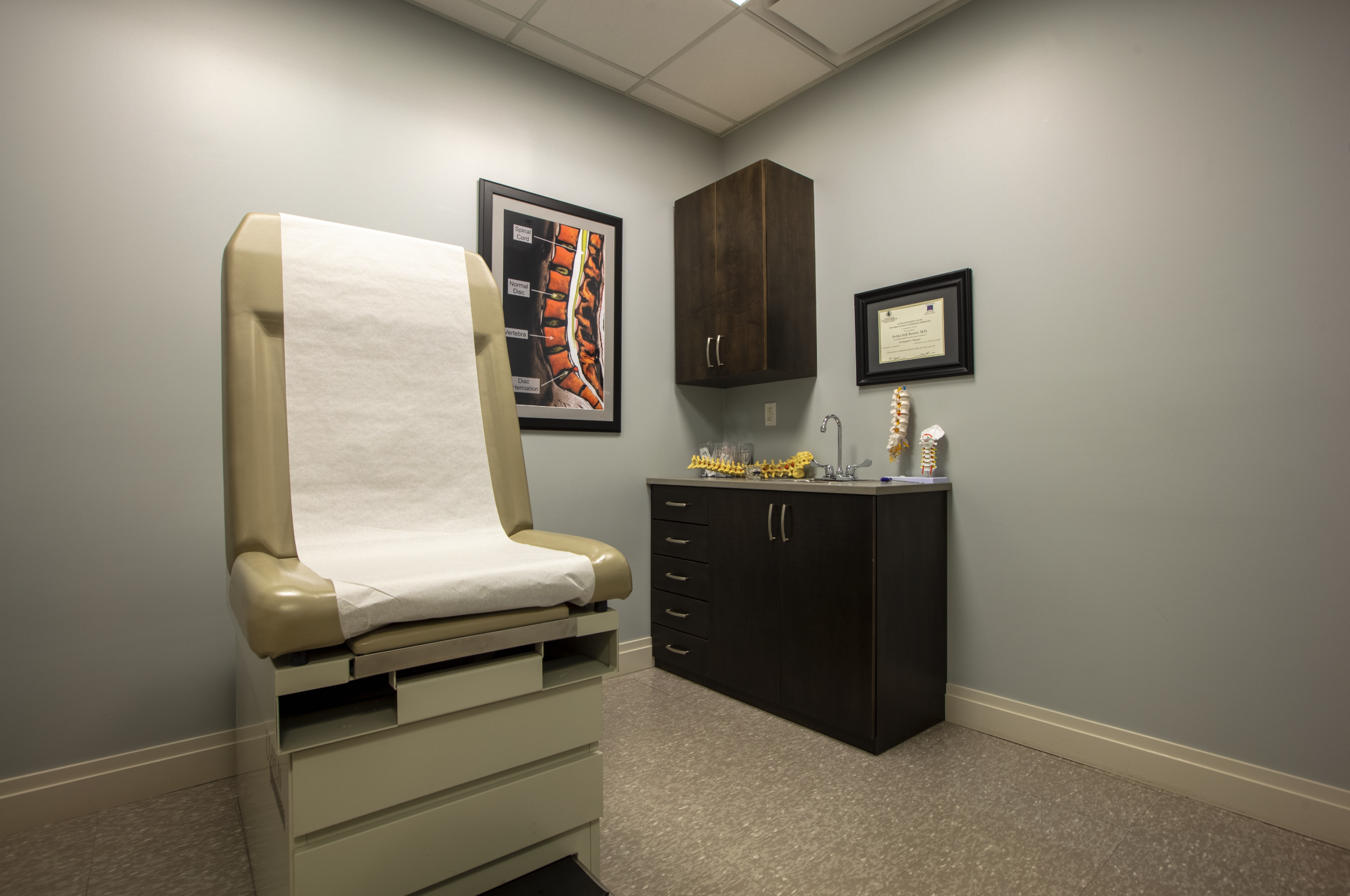 Spine Surgery in Englewood | Dr. Joshua Rovner