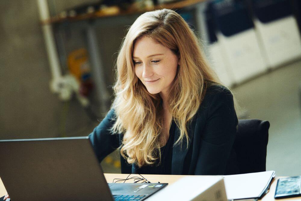 Get on the Danes' floor | Work in Denmark