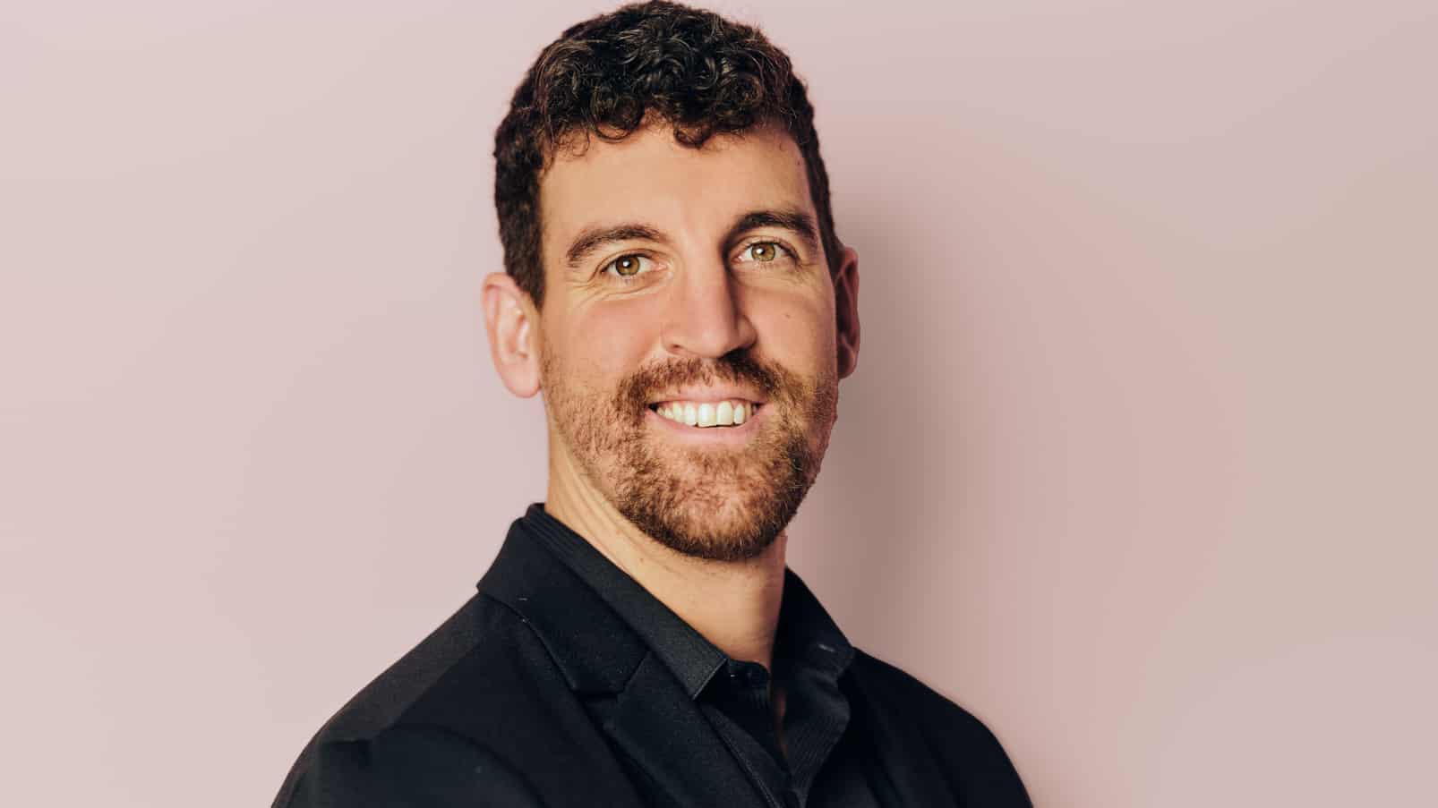 Get on the Danes' floor | Meet the talents