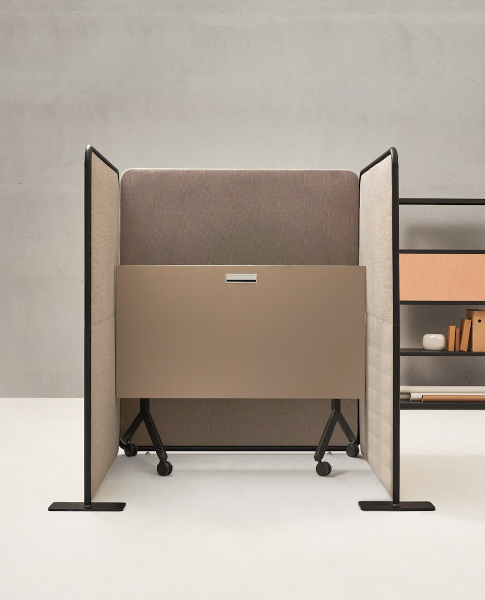 Domino Table - Quinti Collection