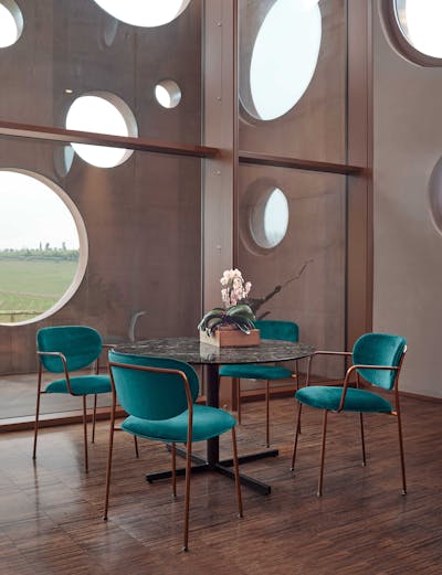 Quinti - Made in Italy chairs, armchairs and sofas
