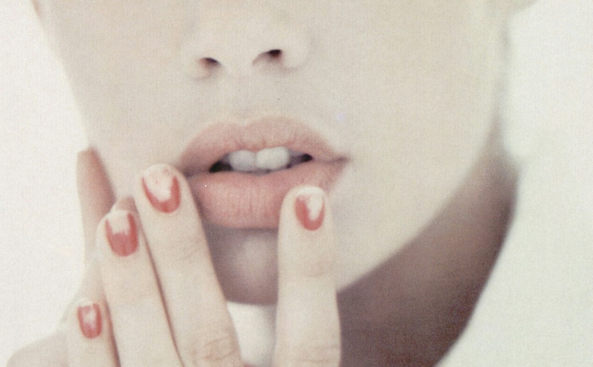 4 Easy Ways To Mask Proof Your Makeup
