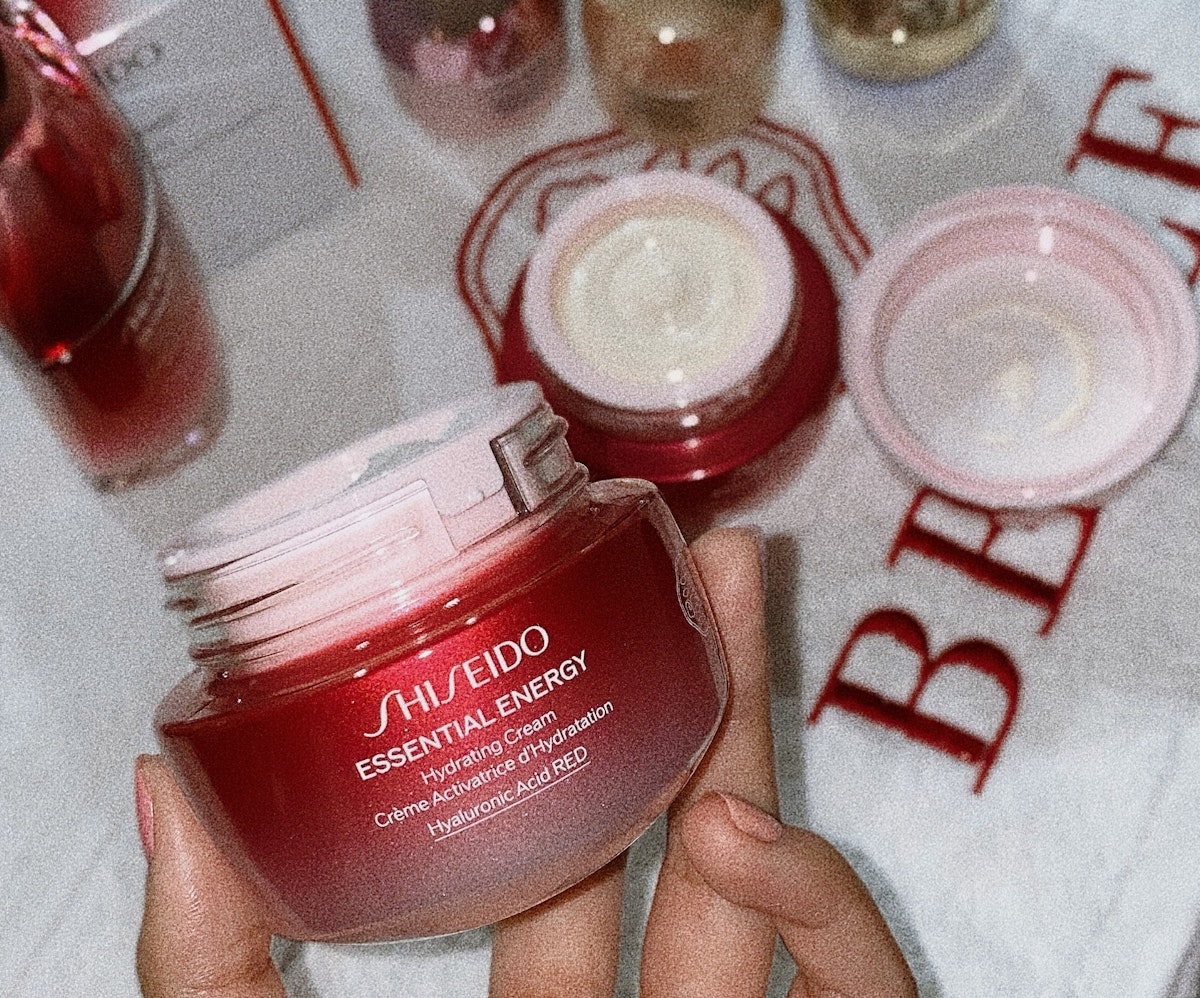 Essential Energy: The Hydrating Cream That Claims 24-Hour Moisture and Glow