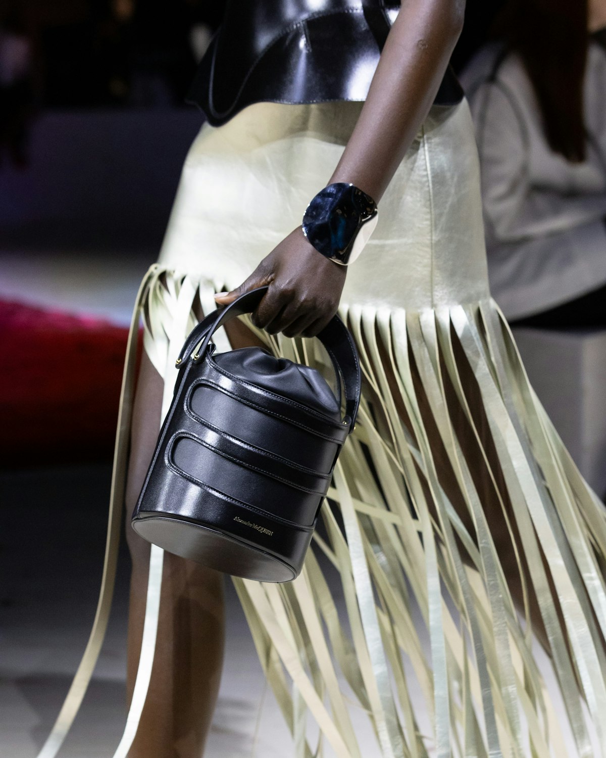 14 Must-Have Fall Bags to Spruce Up Your Handbag Collection