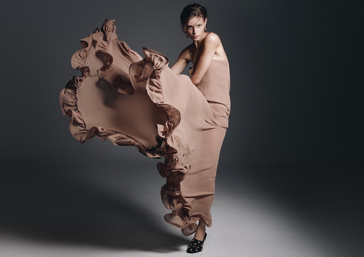 H&M’s Autumn/Winter 2024 Collection Is All About Creating an Iconic ...