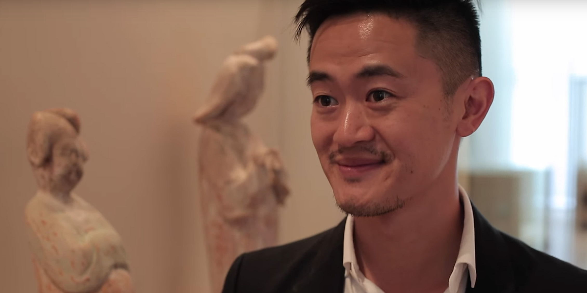 Benjamin Law explores the Golden Age of China | Art Gallery of NSW