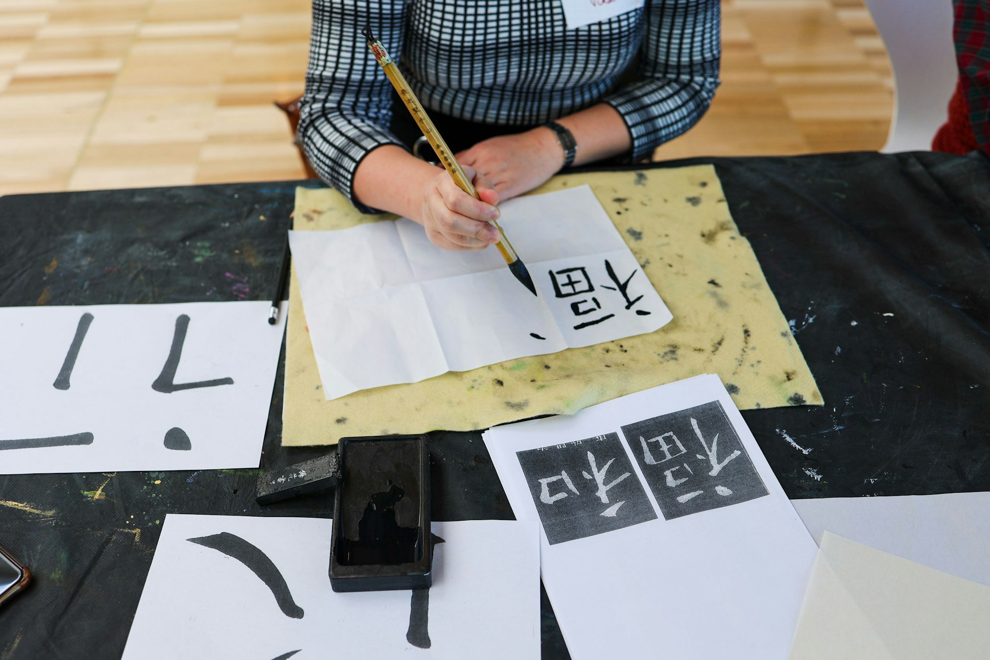 Calligraphy workshop | Art Gallery of NSW
