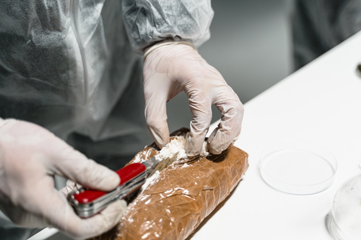 Războiul din Ucraina facilitează producerea și consumul de droguri