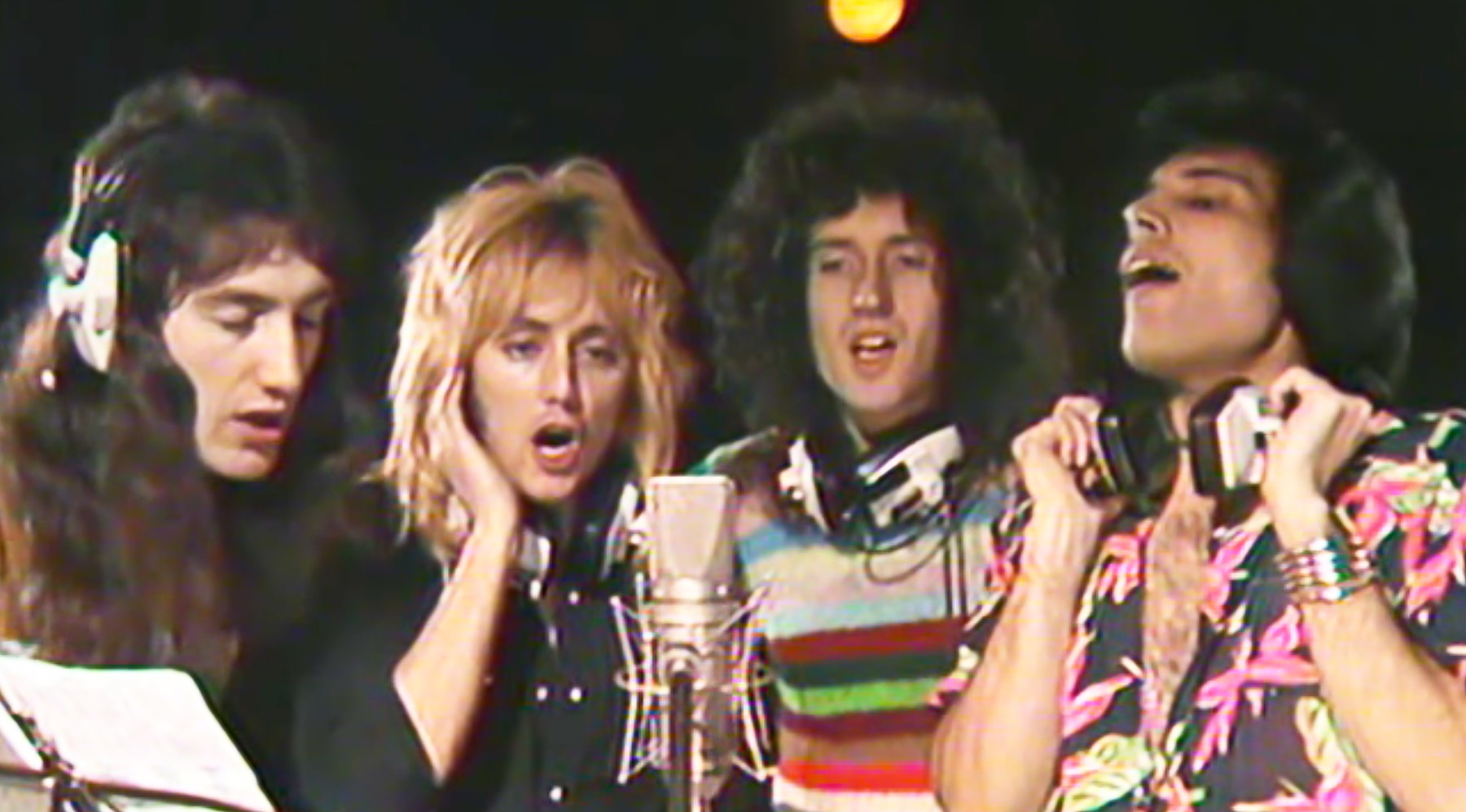 Queen a lansat „Face it Alone”, o piesă cu vocea lui Freddie Mercury ...
