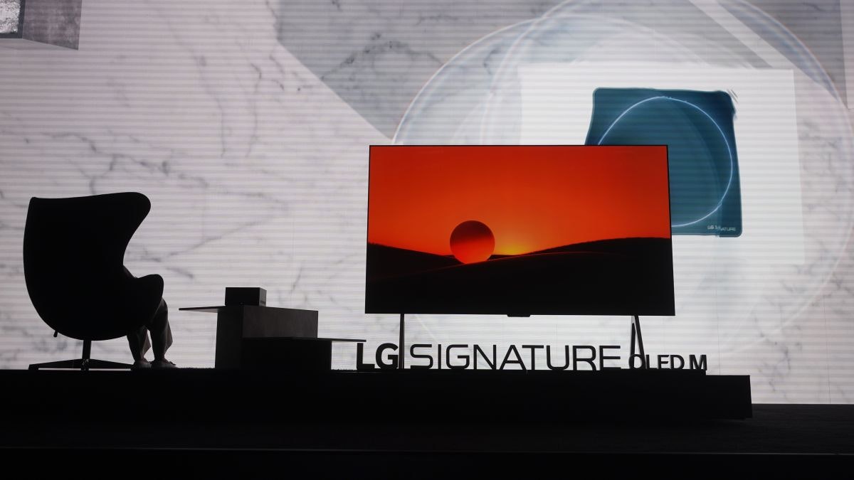 CES 2023. Televizorul LG 4K wireless, căștile VR împotriva răului de ...